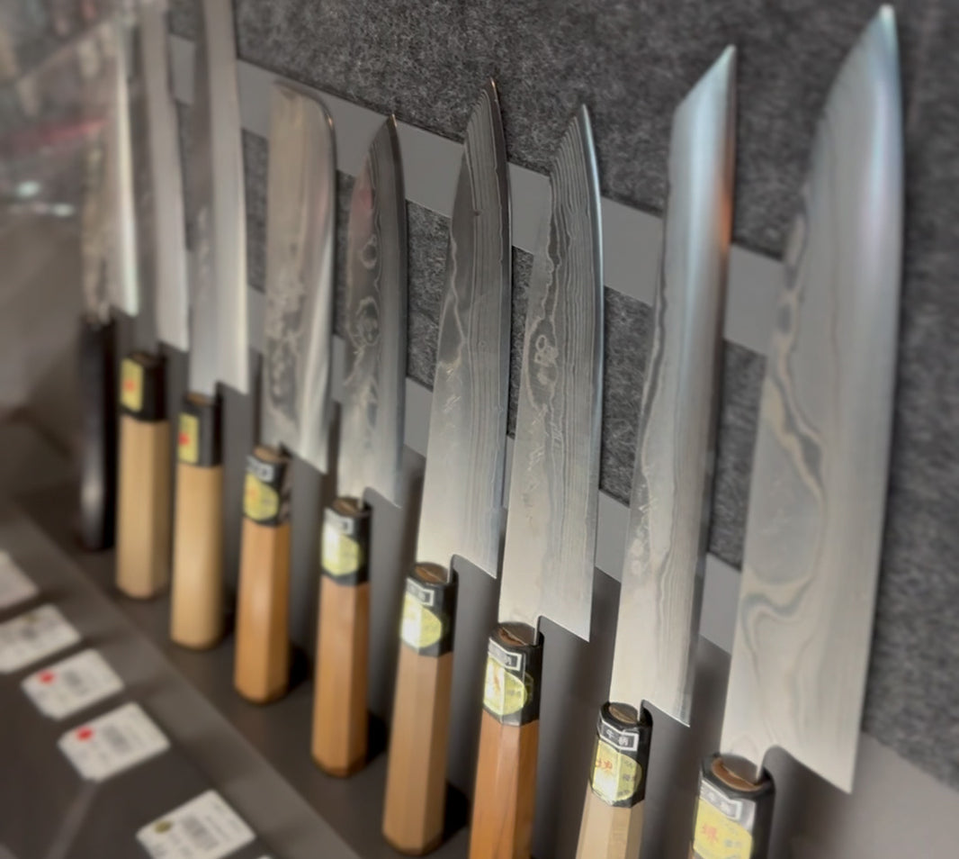 Bevels & Grinds – Element Knife Company